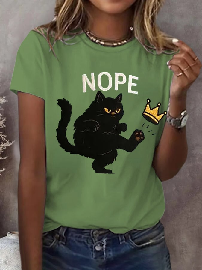 Retro No Kings In America Cat Crown Nope Print T-Shirt